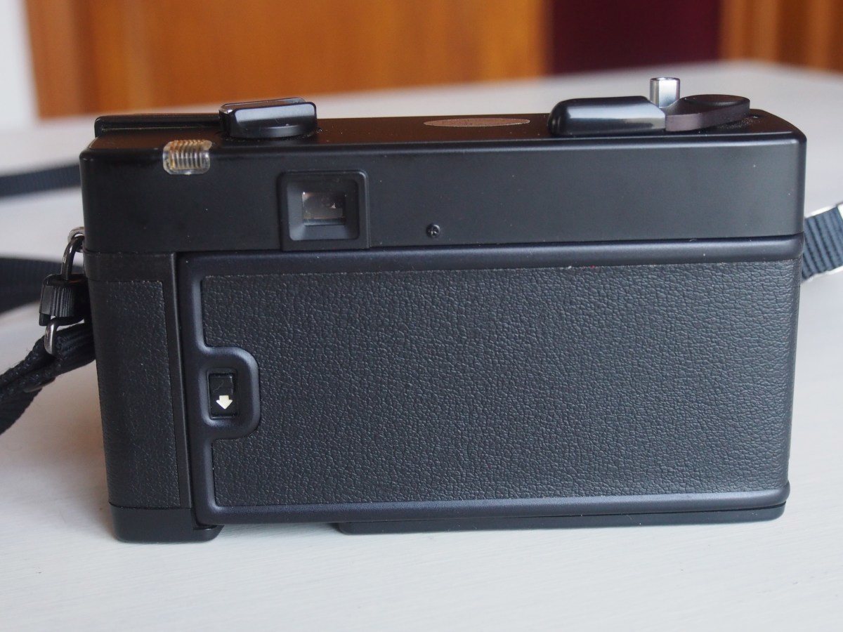 Le premier appareil compact autofocus : le Konica C35 AFL' Atelier de ...